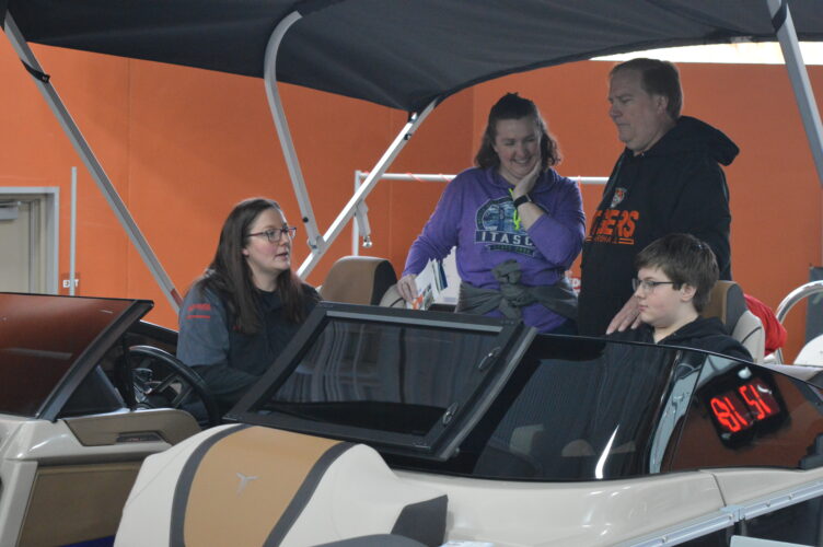 ‘A good crowd’ at Marshall Home Show | News, Sports, Jobs - Marshall ...